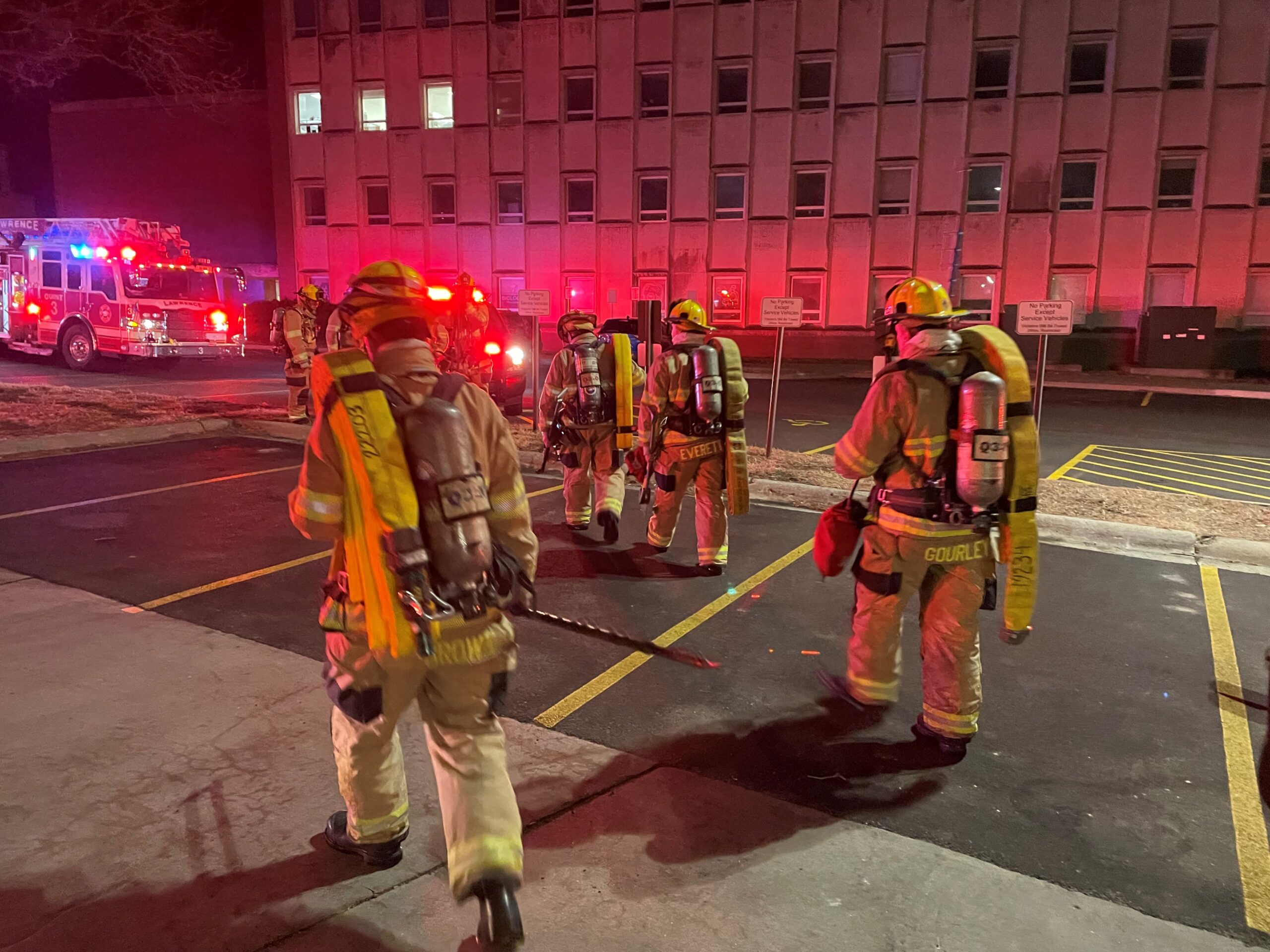 Fire crews extinguish fire in the roofing of a KU science building ...